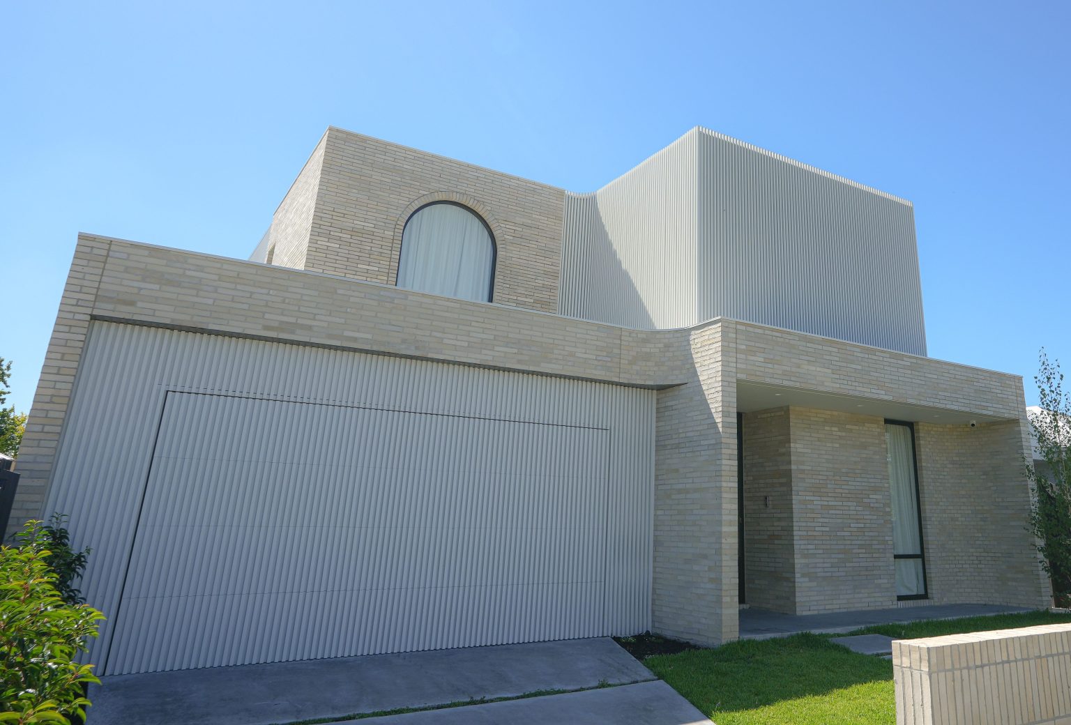 Aluminium Timber Look, Batten Wall Cladding - Omnia Cladding